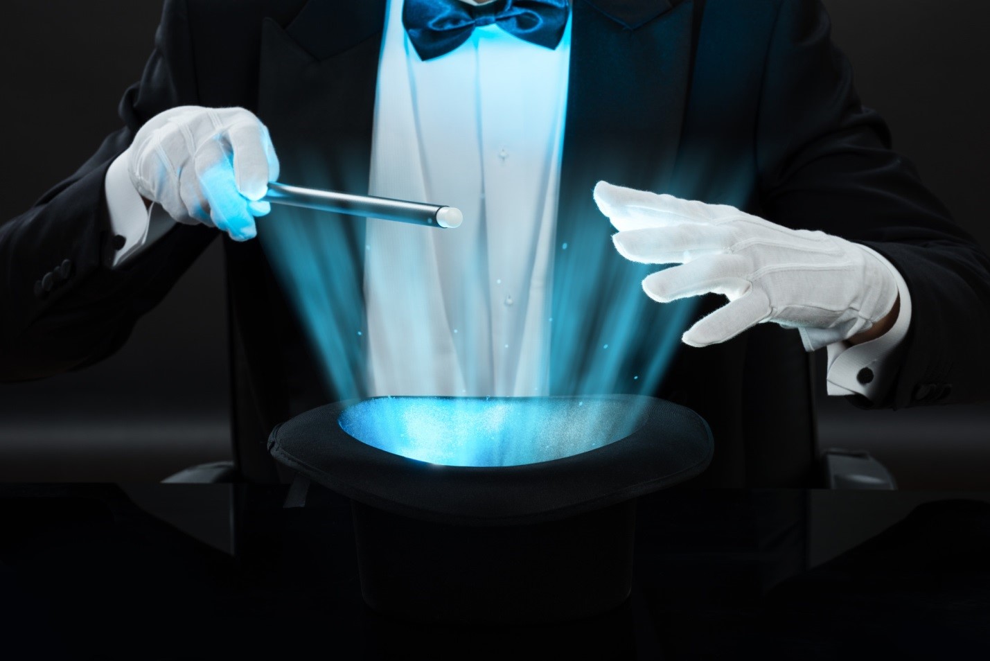 What To Look For When Hiring a Wedding Magician